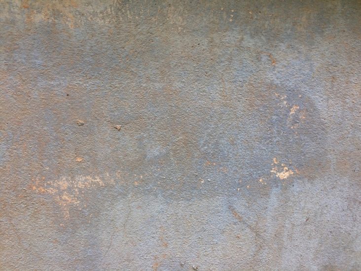 5 Major Causes of Rust Stains on Concrete | HandyHabits