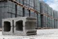 4 Ways To Clean Concrete Blocks | HandyHabits