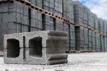 4 Ways To Clean Concrete Blocks | HandyHabits